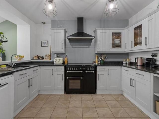 House 3 Bedroom For Sale Brixham Torbay 335000 ELS100058279