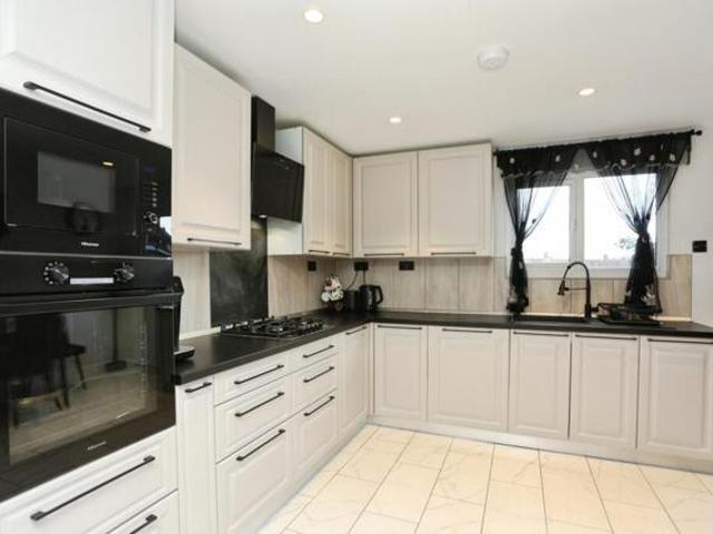House 3 Bedroom For Sale Bromley Greater London 440000 ELS98834717