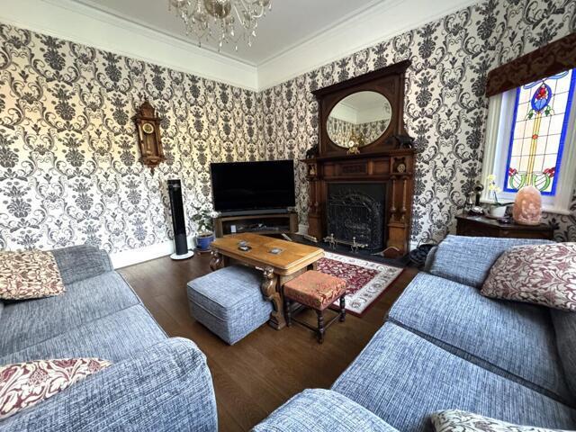 House 3 Bedroom For Sale Burton On Trent Staffordshire 375000 ES99608474