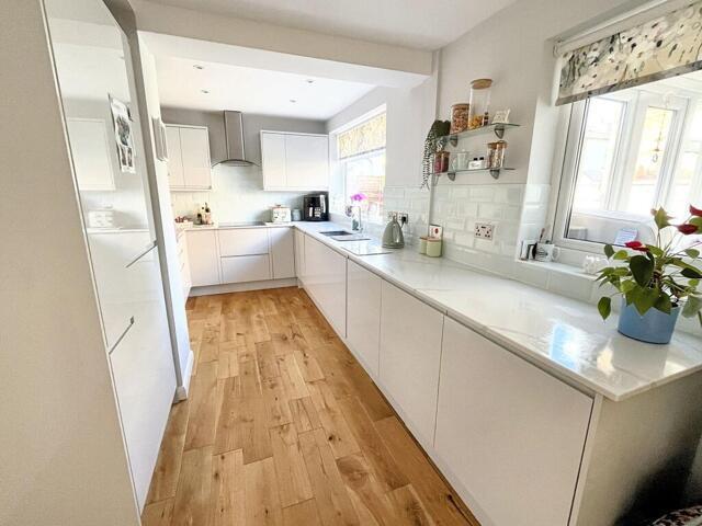 House 3 Bedroom For Sale Bury Bury 325000 ELS100132380