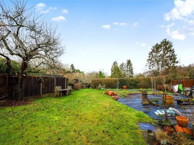 House 3 Bedroom For Sale Godalming Surrey 840000 ELS101200120