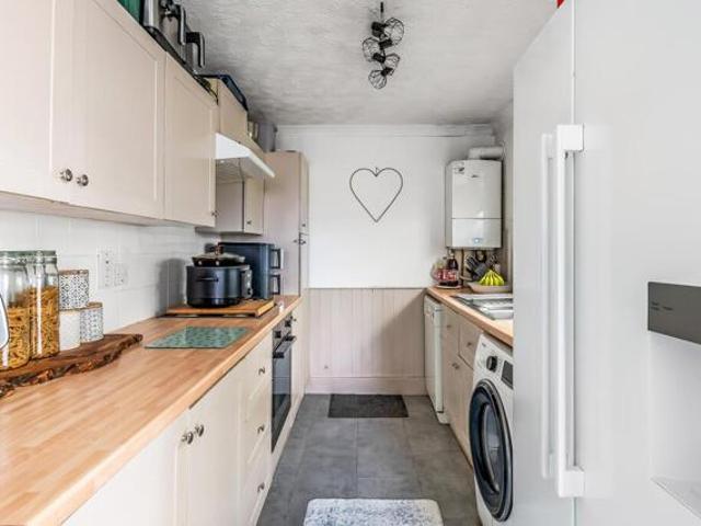 House 3 Bedroom For Sale Godstone Surrey 425000 ELS99773545