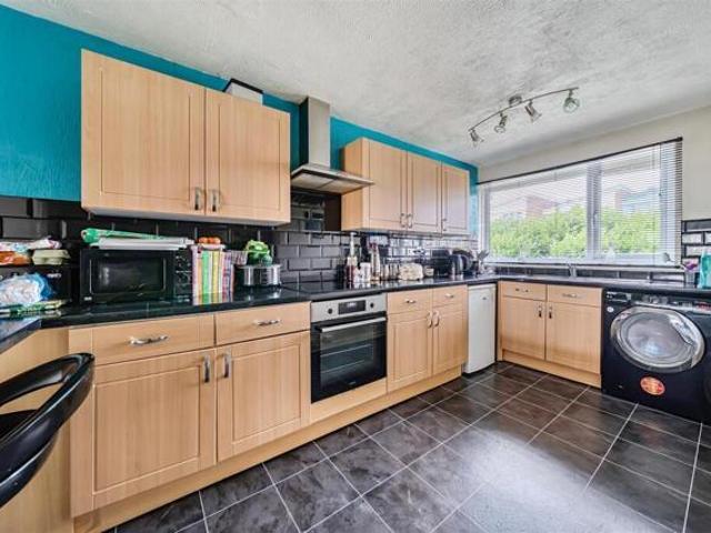 House 3 Bedroom For Sale Gosport Hampshire 260000 ES98434484