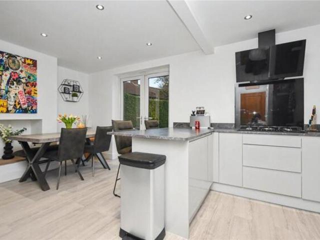 House 3 Bedroom For Sale Garforth West Yorkshire 290000 ES100502953