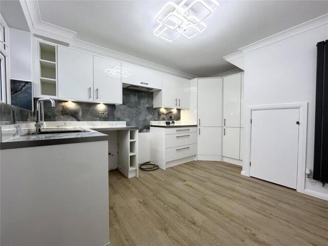 House 3 Bedroom For Sale Gillingham Medway 375000 ES98612156