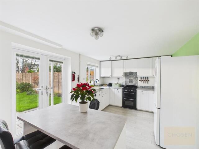 House 3 Bedroom For Sale Gloucester Gloucestershire 350000 ELS100057815
