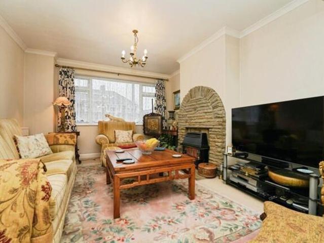 House 3 Bedroom For Sale Gloucester Gloucestershire 350000 ES98503977