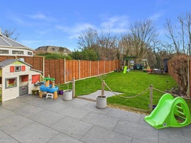 House 3 Bedroom For Sale Gloucester Gloucestershire 360000 ES99608305