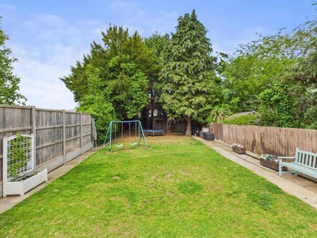 House 3 Bedroom For Sale Gloucester Gloucestershire 385000 ES98969025