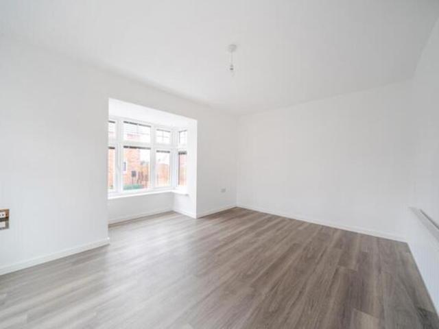 House 3 Bedroom For Sale Grantham Lincolnshire 325000 ELS98968997
