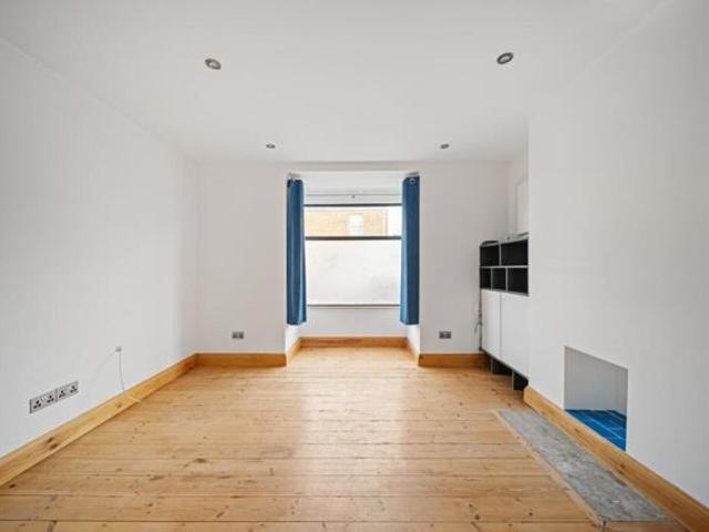 House 3 Bedroom For Sale Gravesend Kent 300000 ELS98930139