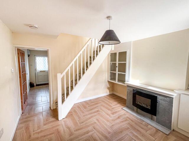 House 3 Bedroom For Sale Greenham Berkshire 60000 ES99642103