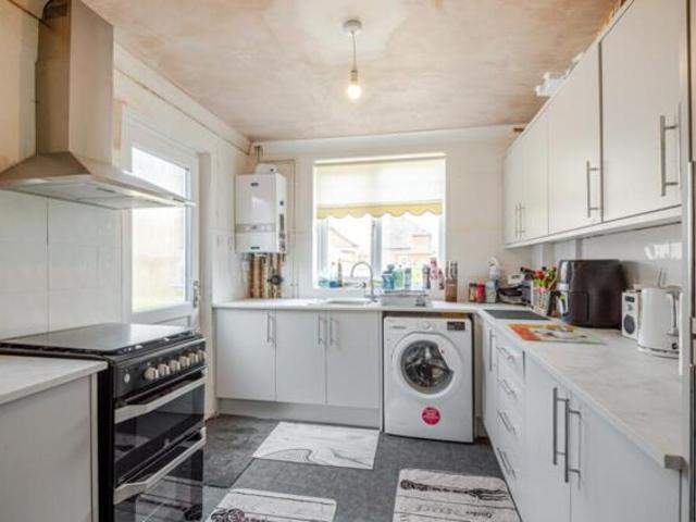 House 3 Bedroom For Sale Grimsby North East Lincolnshire 150000 ES100425939