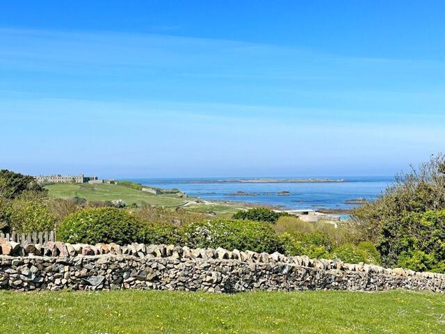House 3 Bedroom For Sale Guernsey Guernsey 1695000 ES101025877