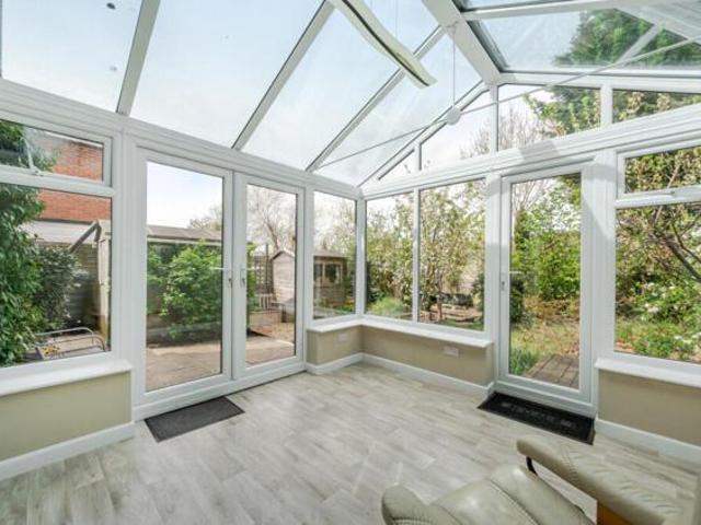 House 3 Bedroom For Sale Guildford Surrey 525000 ES101677917