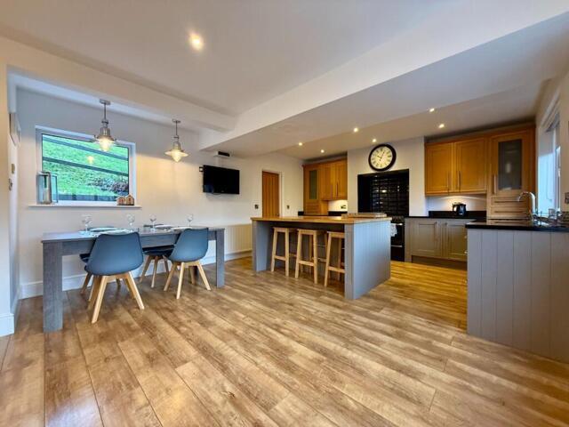 House 3 Bedroom For Sale Gwynedd Gwynedd 495000 ELS99642056
