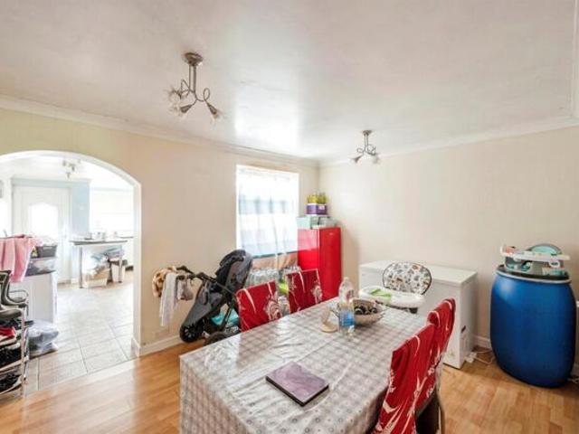 House 3 Bedroom For Sale Doncaster South Yorkshire 100000 ES100786900