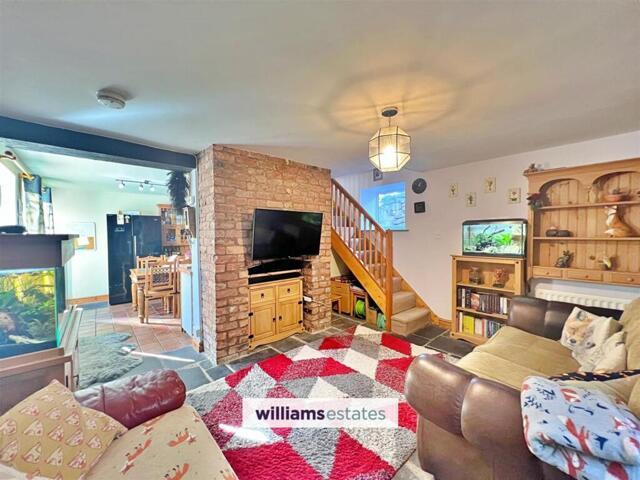 House 3 Bedroom For Sale Denbigh Denbighshire 137500 ELS99688329