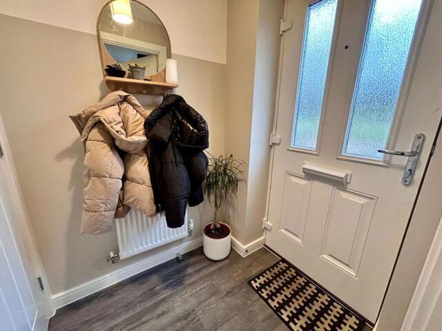 House 3 Bedroom For Sale Derbyshire Derbyshire 240000 ES101060011