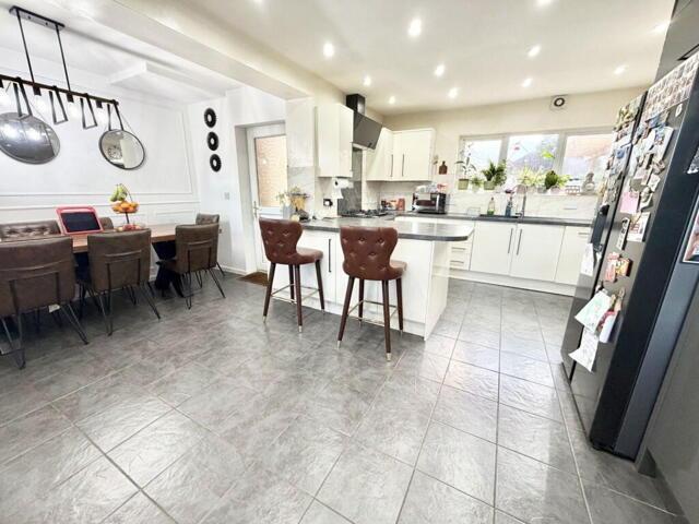 House 3 Bedroom For Sale Dudley Dudley 270000 ELS99092600