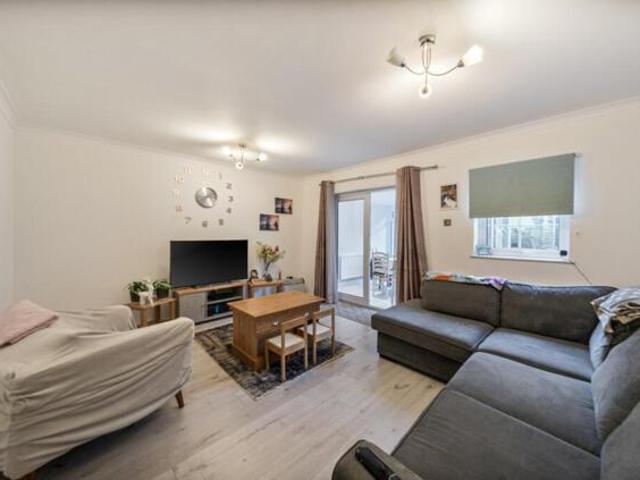 House 3 Bedroom For Sale Dunstable Bedfordshire 325000 ES99277952