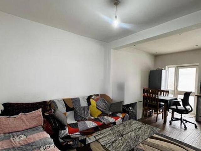 House 3 Bedroom For Sale Ealing Greater London 579950 ES100456362