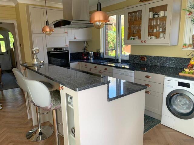 House 3 Bedroom For Sale East Grinstead West Sussex 625000 ES101678665