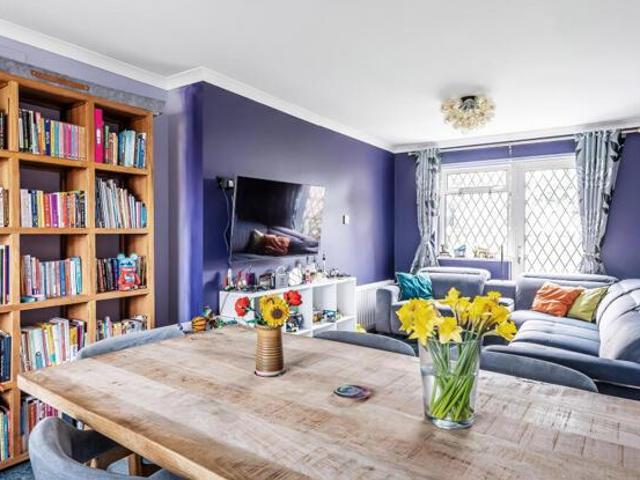 House 3 Bedroom For Sale Edenbridge Kent 495000 ES101059938