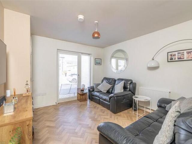 House 3 Bedroom For Sale Edinburgh City Of Edinburgh 295000 ELS101676095