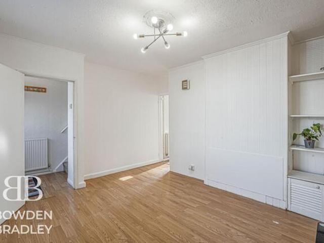 House 3 Bedroom For Sale Epping Forest Greater London 415000 ES100366344