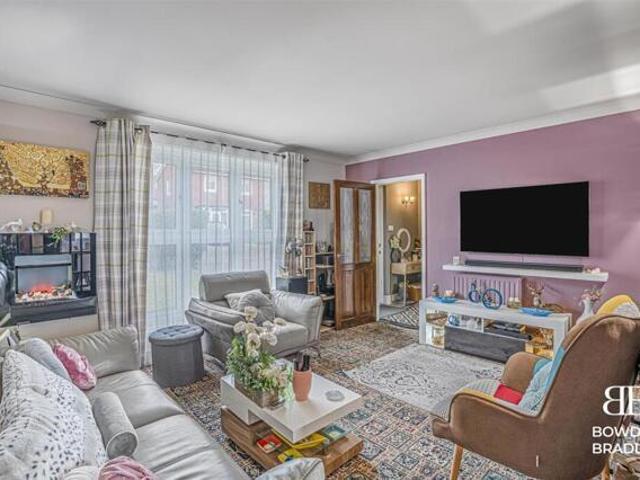 House 3 Bedroom For Sale Epping Forest Greater London 450000 ES101675734