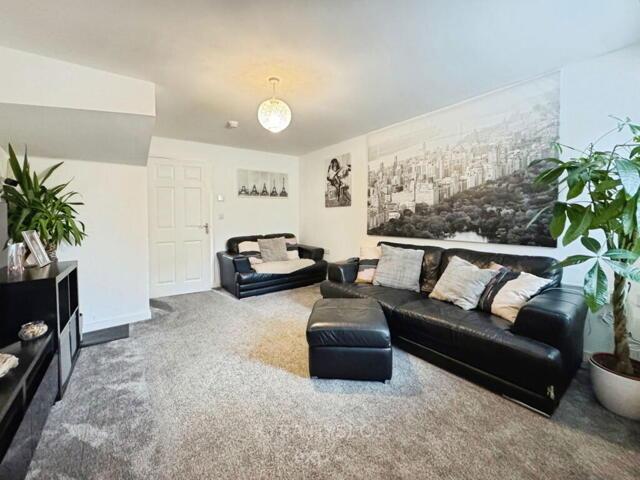 House 3 Bedroom For Sale Exeter Devon 110000 ES99773540