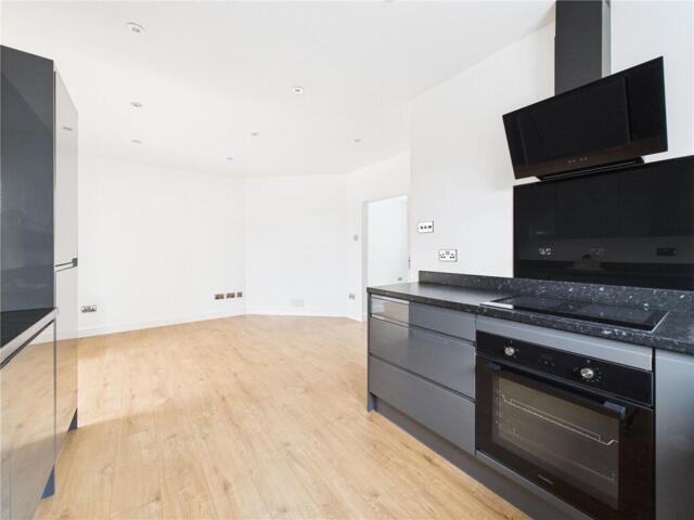 House 3 Bedroom For Sale Exeter Devon 400000 ES101199802