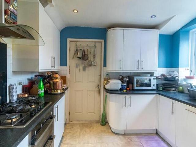 House 3 Bedroom For Sale Farnborough Hampshire 450000 ELS100684948