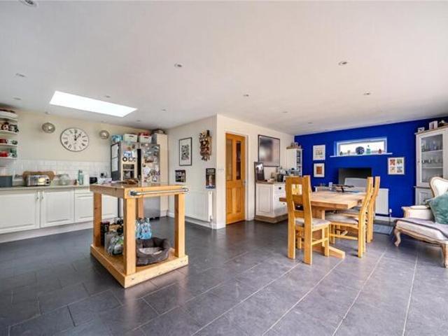 House 3 Bedroom For Sale Farnham Surrey 700000 ELS100456780