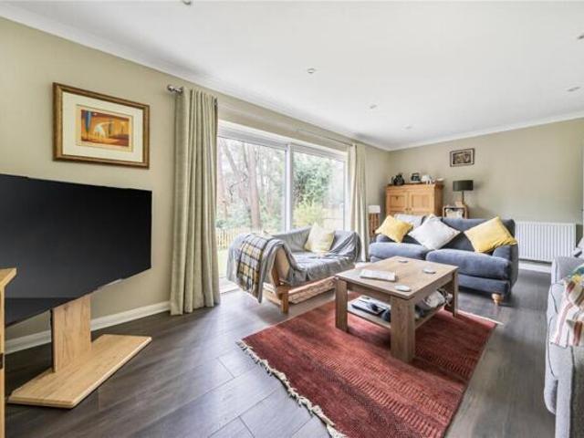 House 3 Bedroom For Sale Farnham Surrey 750000 ES99986330