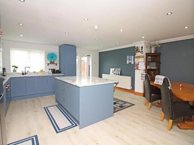 House 3 Bedroom For Sale Fleetwood Lancashire 130000 ES100786465