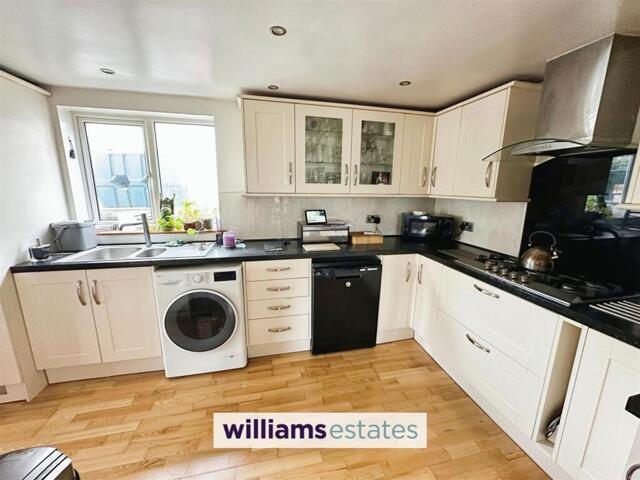 House 3 Bedroom For Sale Flintshire Flintshire 260000 ES101996288