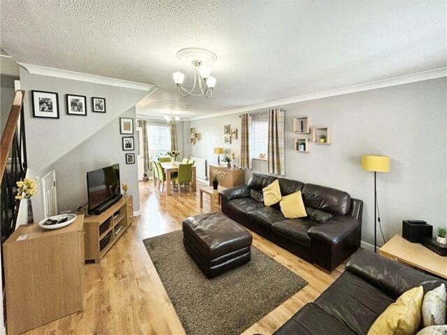 House 3 Bedroom For Sale Kings Worthy Hampshire 435000 ELS100787001