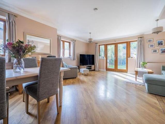 House 3 Bedroom For Sale Kings Worthy Hampshire 545000 ELS100191867