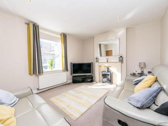 House 3 Bedroom For Sale Kirklees Kirklees 280000 ES101675566