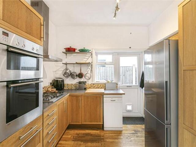 House 3 Bedroom For Sale Hounslow Greater London 550000 ES99926398