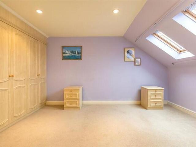 House 3 Bedroom For Sale Holmfirth Kirklees 259950 ELS99773531