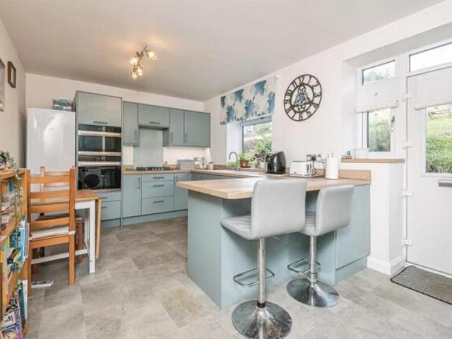 House 3 Bedroom For Sale Holmfirth West Yorkshire 240000 ES98503698