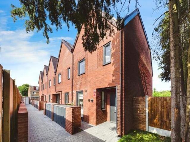House 3 Bedroom For Sale Hornchurch Greater London 500000 ELS99315295