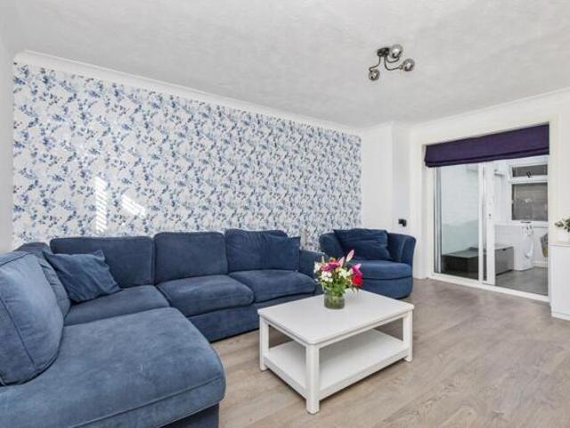 House 3 Bedroom For Sale Horsham West Sussex 385000 ES100987803