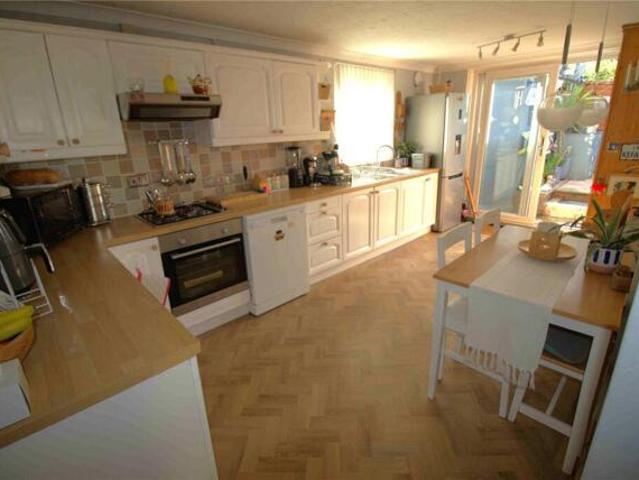 House 3 Bedroom For Sale Haverfordwest Pembrokeshire 185000 ES101955401