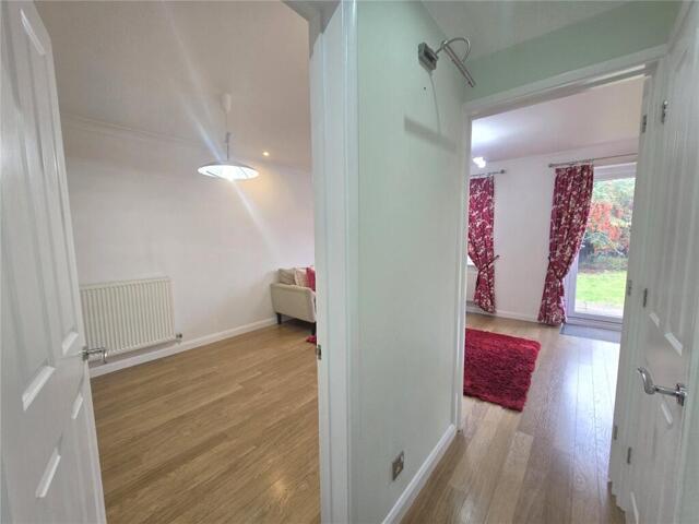 House 3 Bedroom For Sale Hayes Greater London 600000 ES101231928