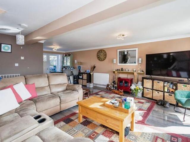 House 3 Bedroom For Sale Hayling Island Hampshire 465000 ELS99773452
