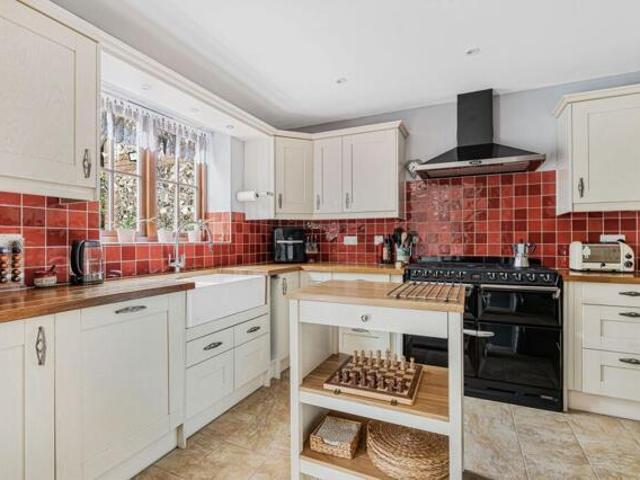 House 3 Bedroom For Sale Hazlemere Buckinghamshire 995000 ES101674917